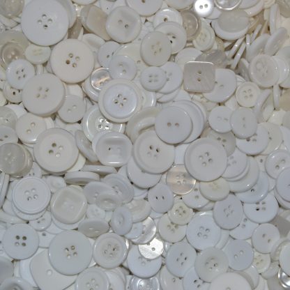 Pack of 500g - LARGE WHITE Buttons - Mixed Sizes for Sewing and ...