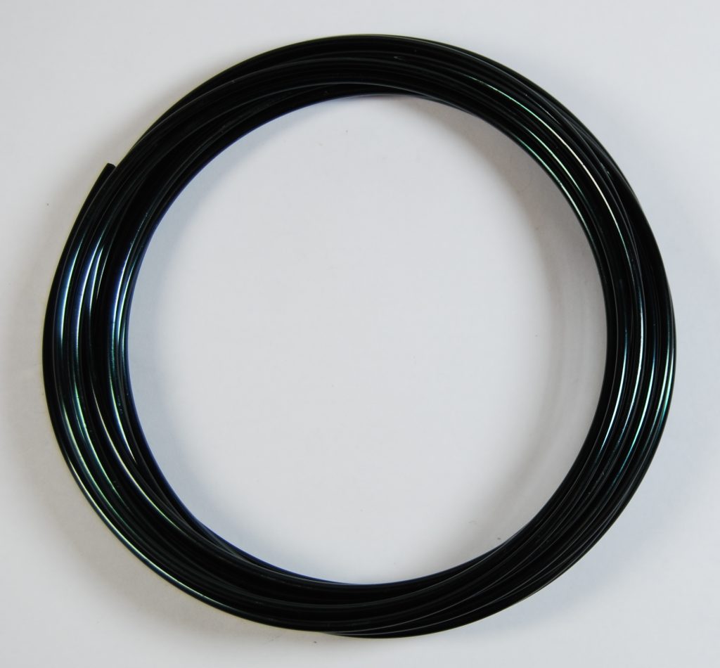 Pack of 1 - Black 2.5mm x 5m Aluminium Wire - CelloExpress
