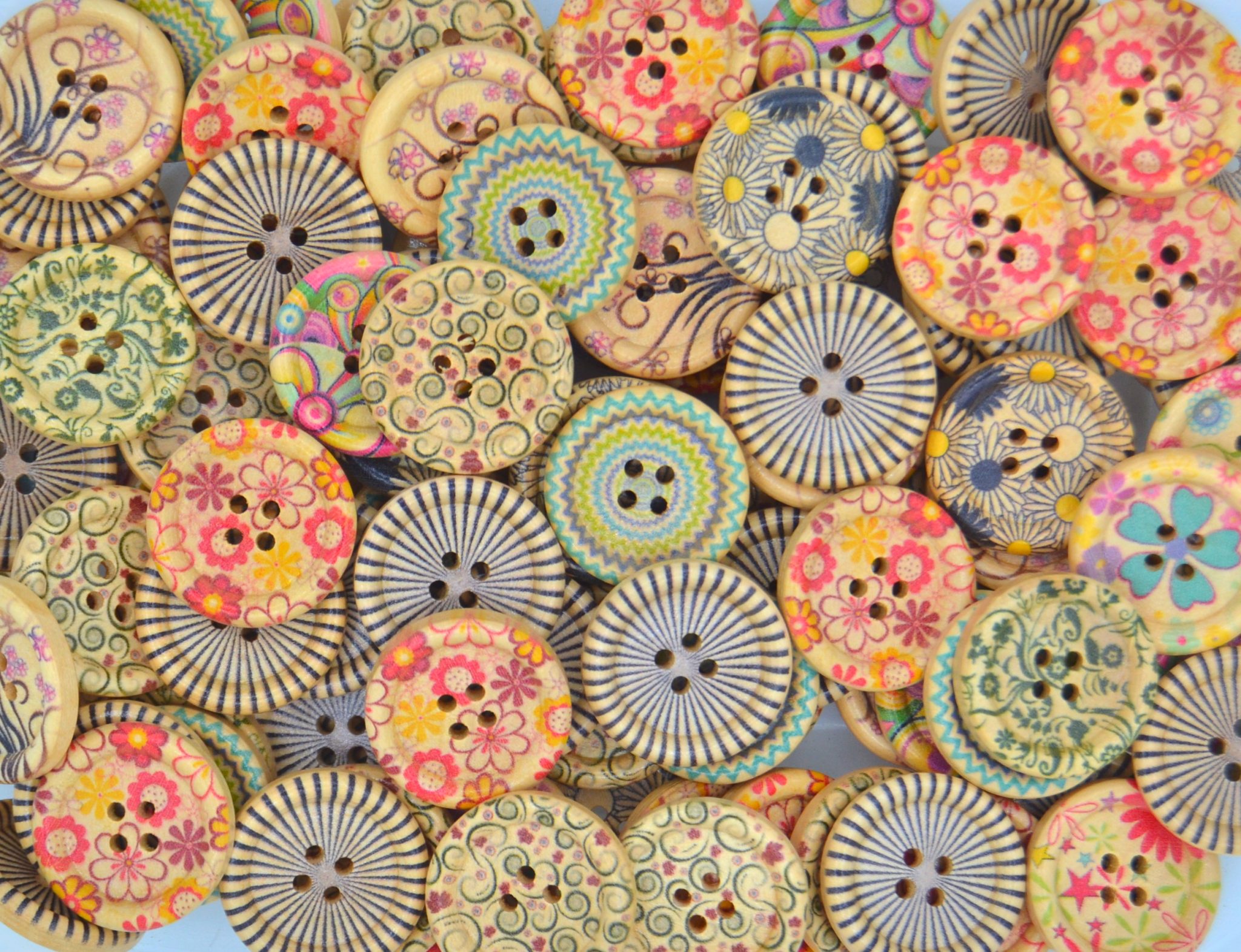 Fancy Wooden Buttons - Decorative Buttons Patterned (Fancy Buttons 27 ...