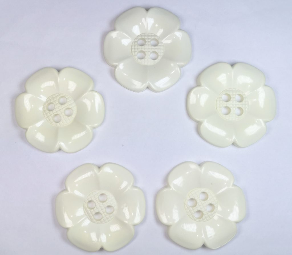 Large Flower Buttons - CelloExpress